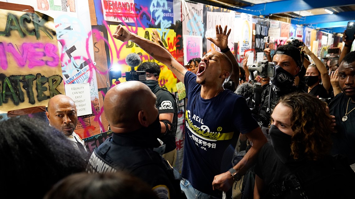Protesters at BLM Plaza before Trump RNC speech | wusa9.com