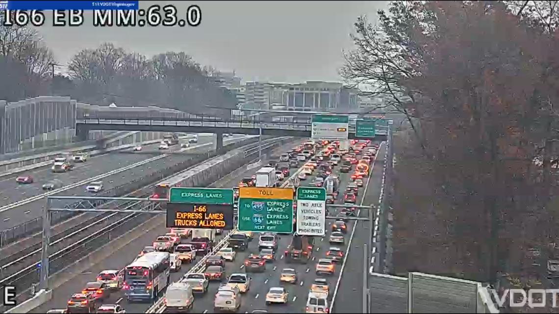 Two major crashes cause delays in DC area | wusa9.com
