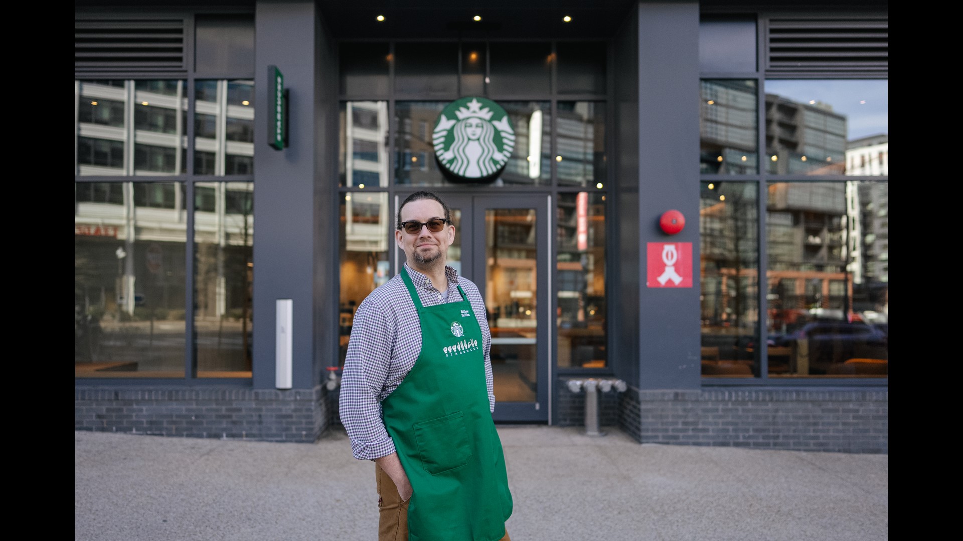 Starbuck opens first accessible store in DC | wusa9.com