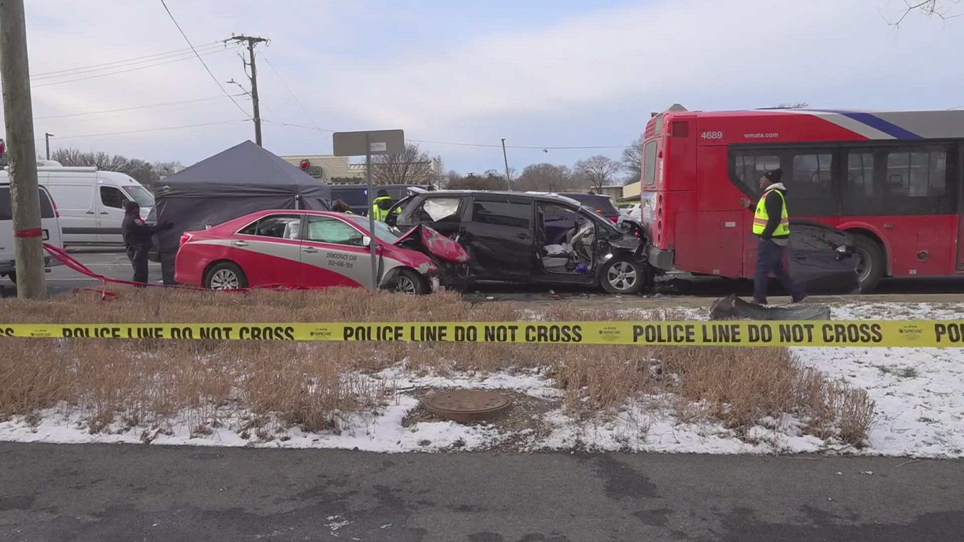 Deadly Richmond Highway crash involving Metro bus under investigation ...