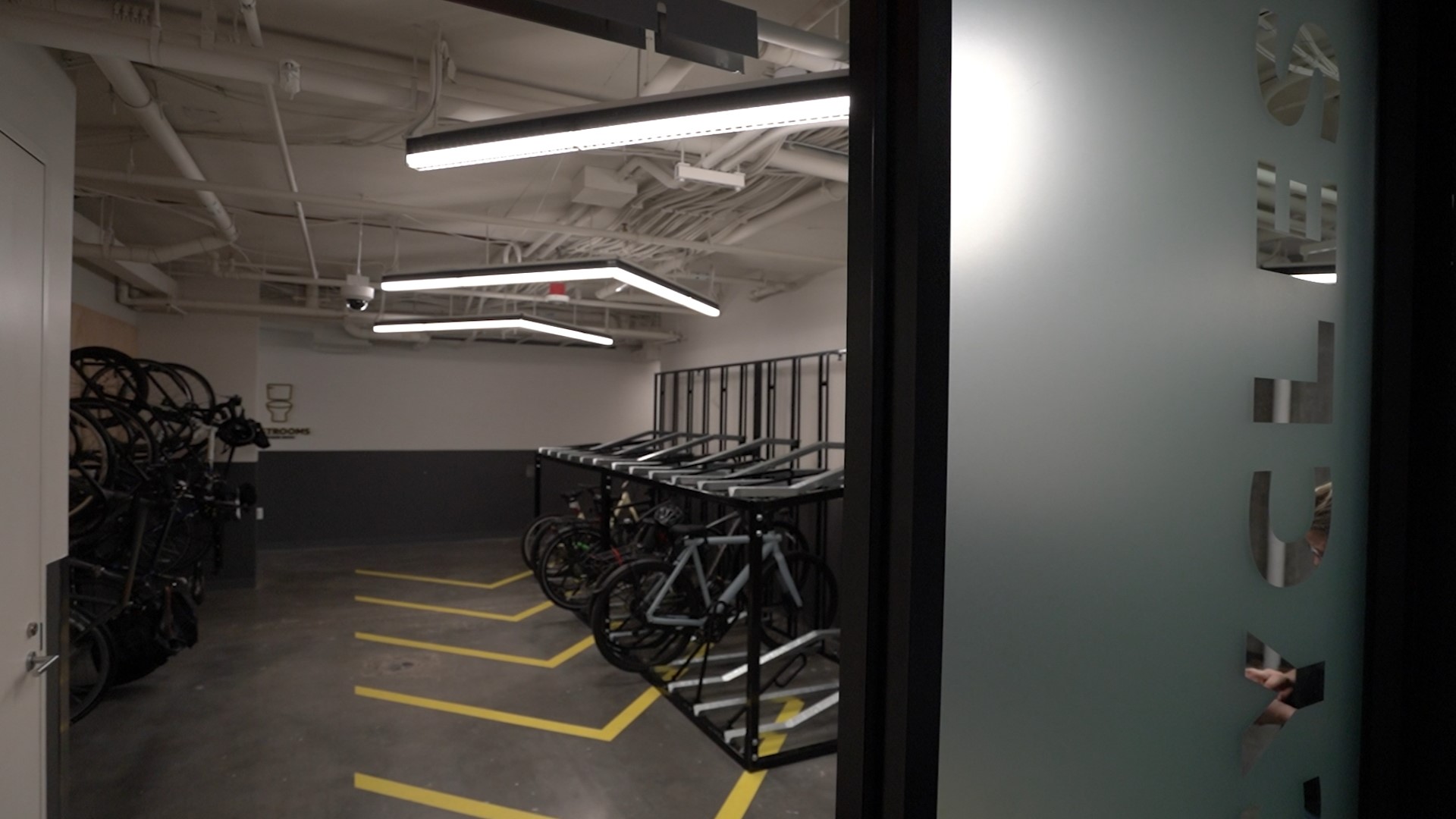 What is it like to work at Amazon HQ2 in Arlington? | wusa9.com