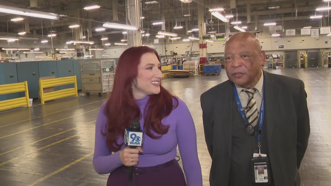 An inside look at the USPS holiday shipping rush | wusa9.com