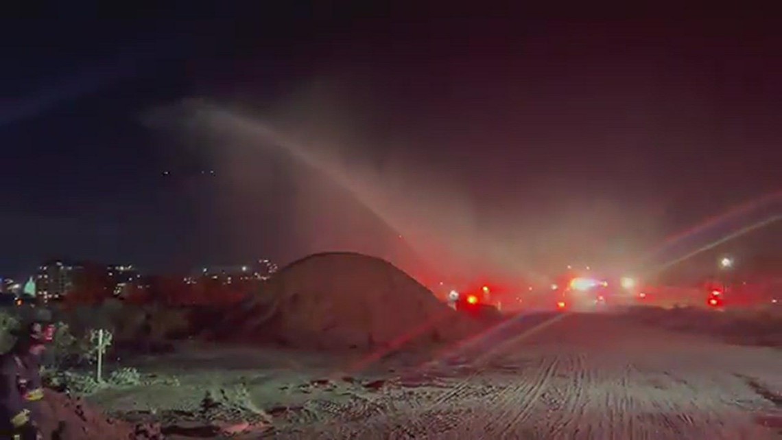 DC Fire Department battle large brush fire in SE DC | wusa9.com